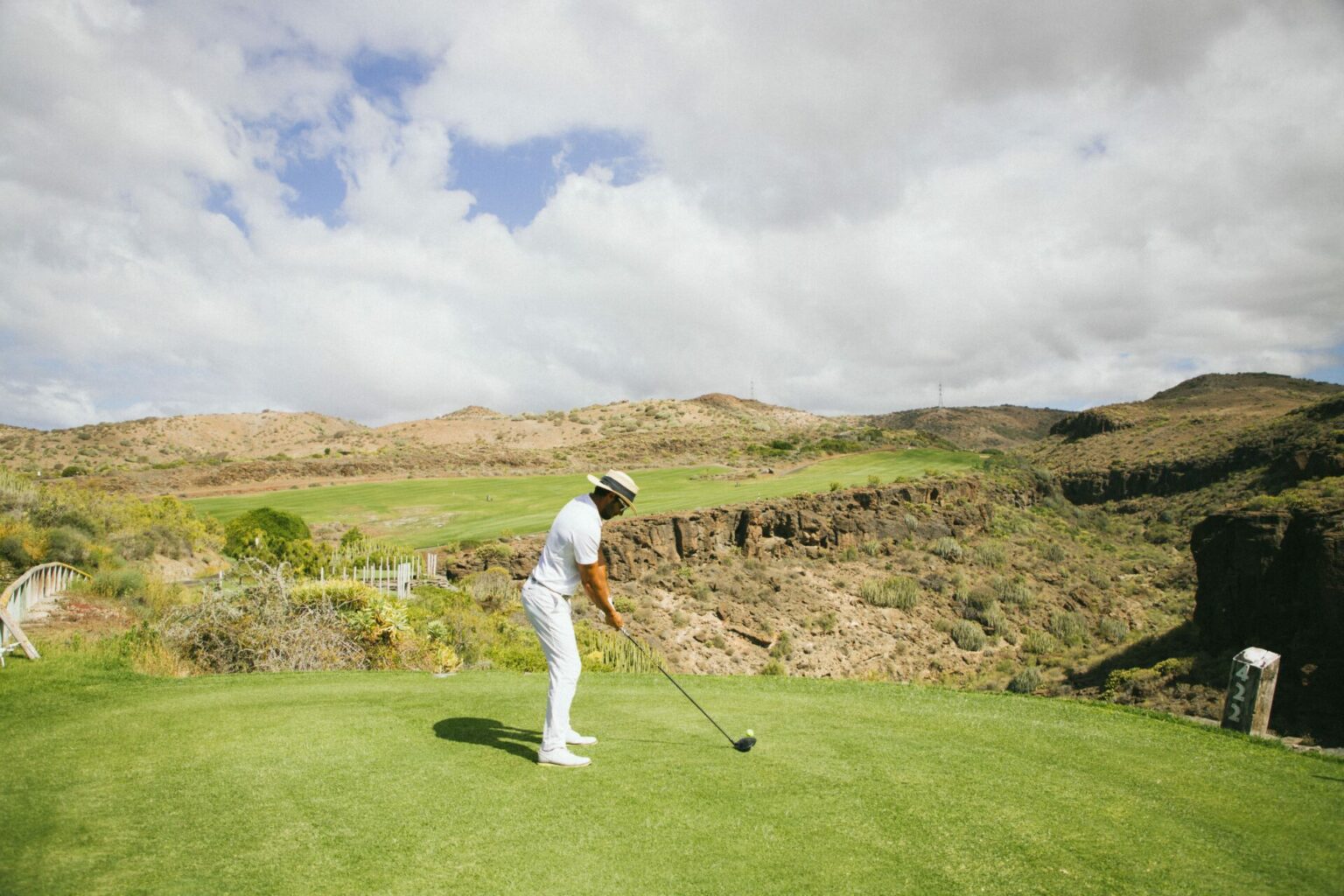 Cost-Affordable Ways to Travel Abroad for a Golf Holiday - The Golf Travel People